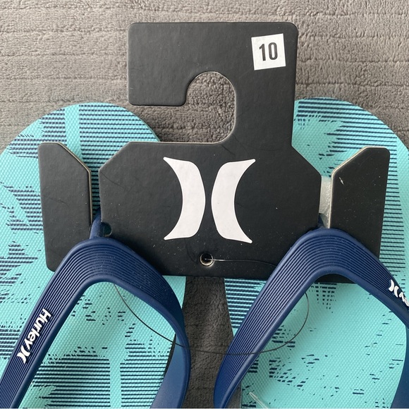 Hurley | Shoes | Brand New Hurley Logo Flip Flops | Poshmark